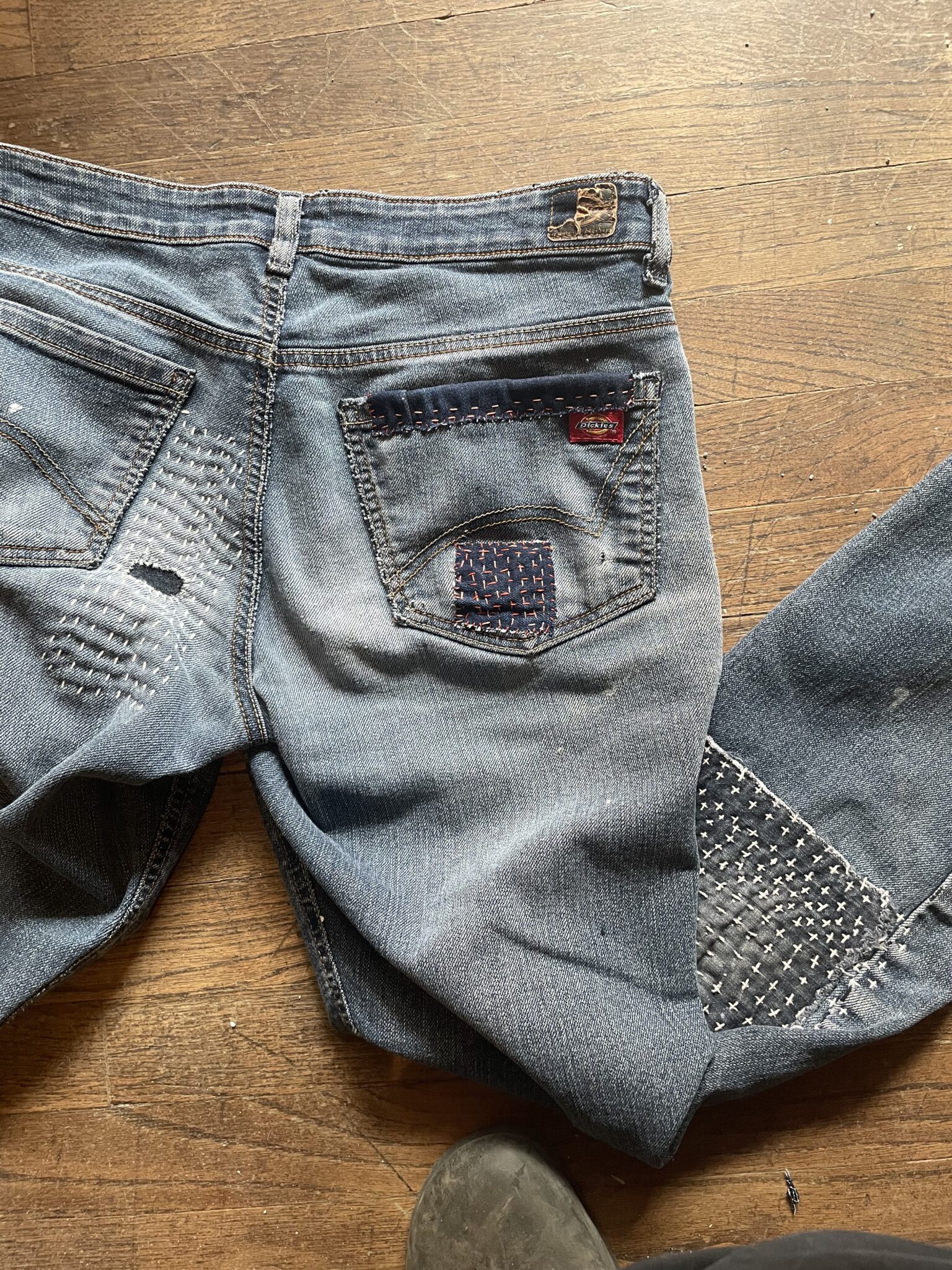 Visible Sashiko Mending: Mend and Embellish Your Denim at Maryland Hall ...
